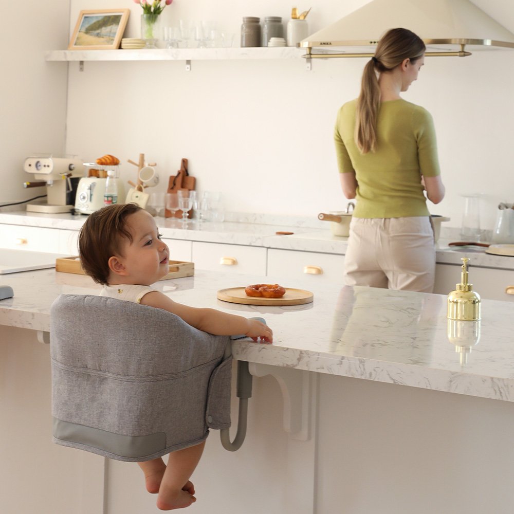 Why Choose CHOCCHICK's Baby Hook-On high Chair? - chocchick